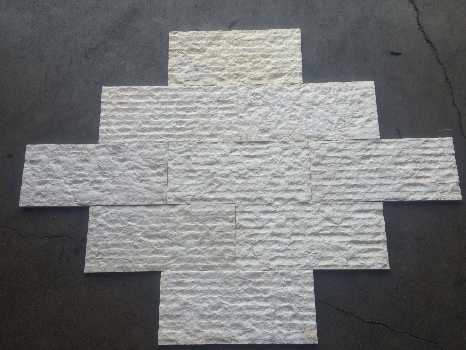 Royal Beige (Jerusalem) Limestone 8x18 Split Face Veneer - Stonex Tile