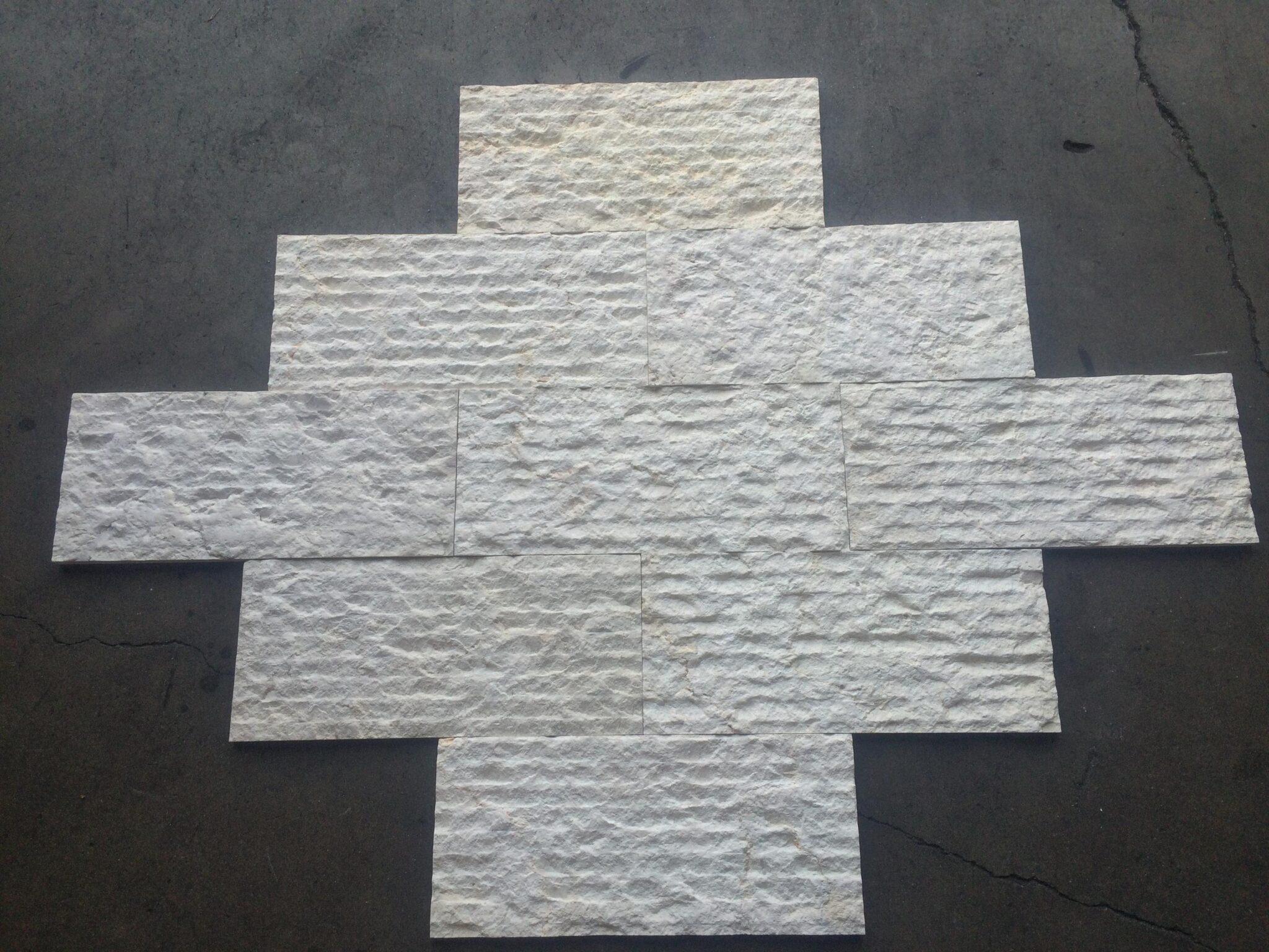 Royal Beige (Jerusalem) Limestone 8x18 Split Face Veneer - Stonex Tile