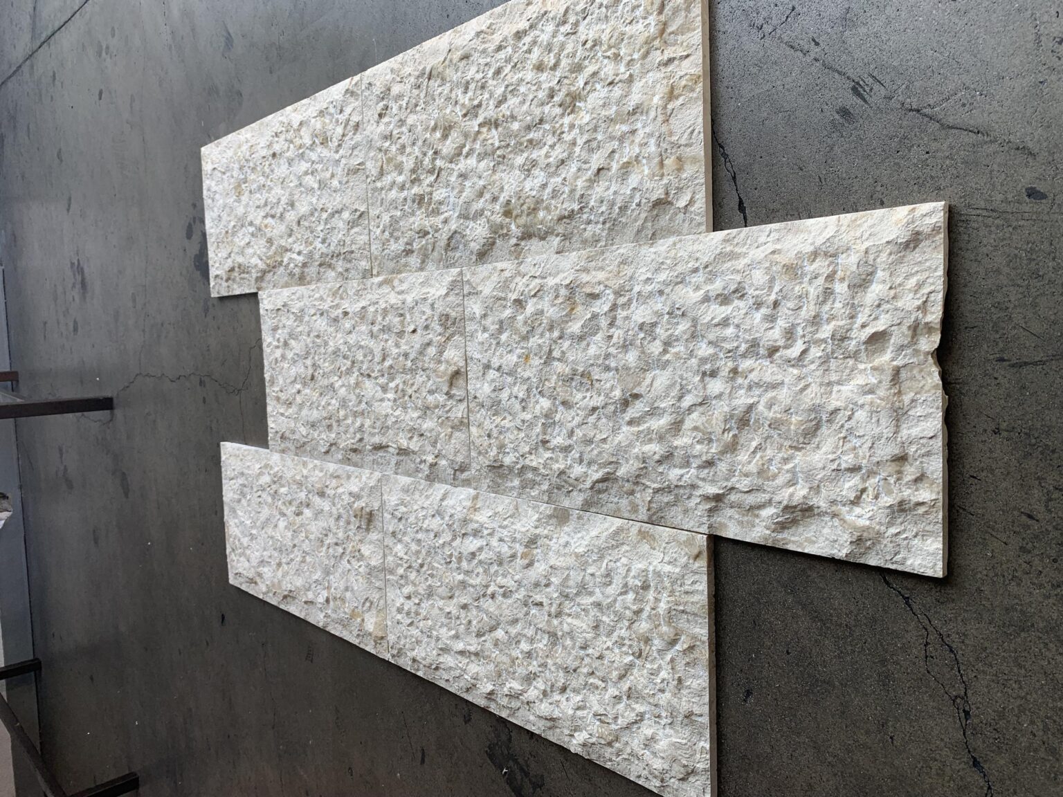 Shell Stone Limestone 12x24 Splitface Veneer - Stonex Tile