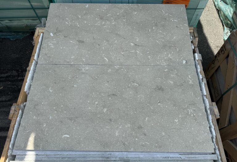 Seagrass 18x36 Honed Limestone Tile - Stonex Tile