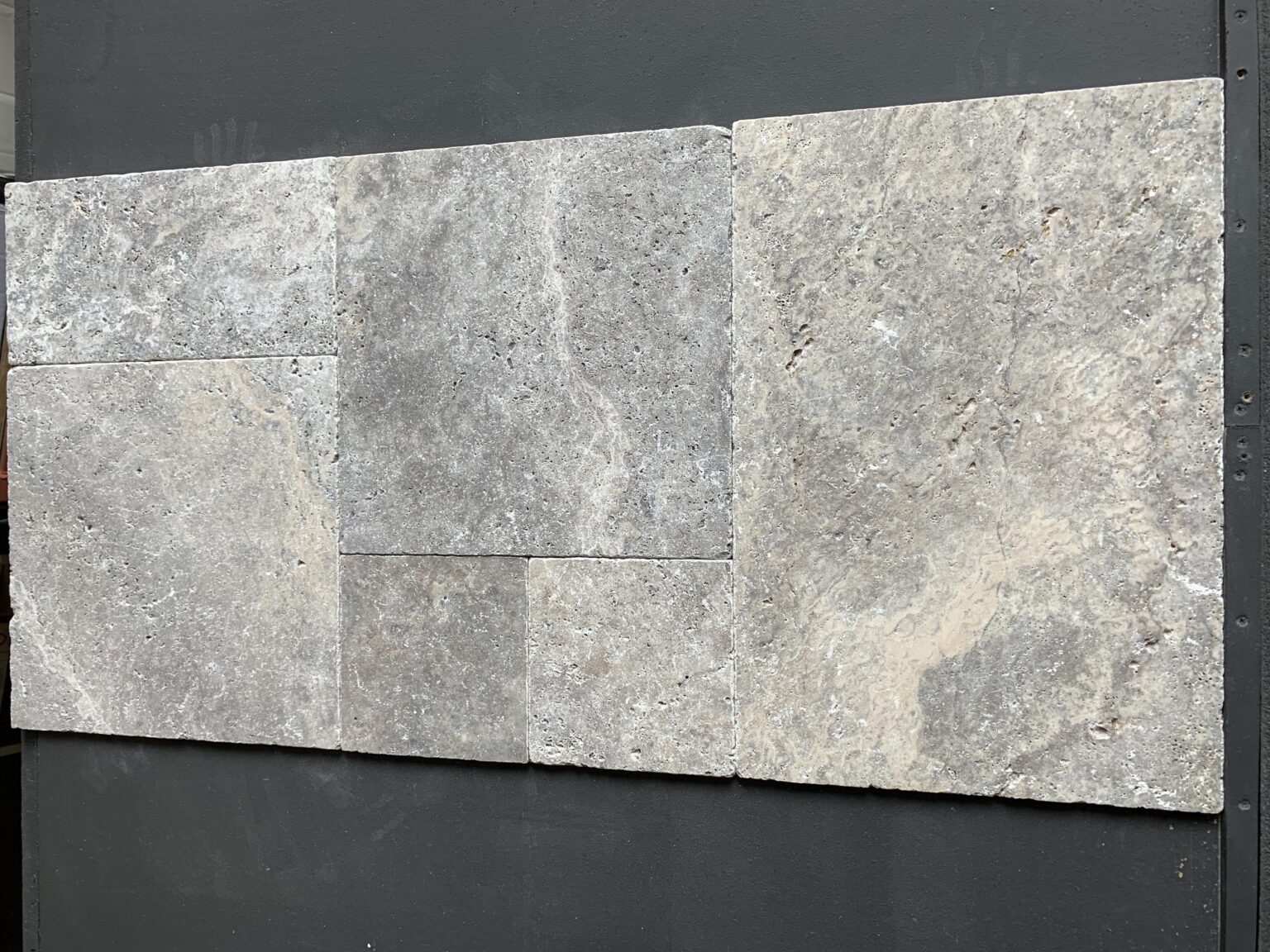 Silver Versailles Pattern Tumbled 1/2" Travertine Tile - Stonex Tile