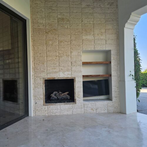 Shell Stone 8x18 Split-Face Limestone Veneer - Stonex Tile